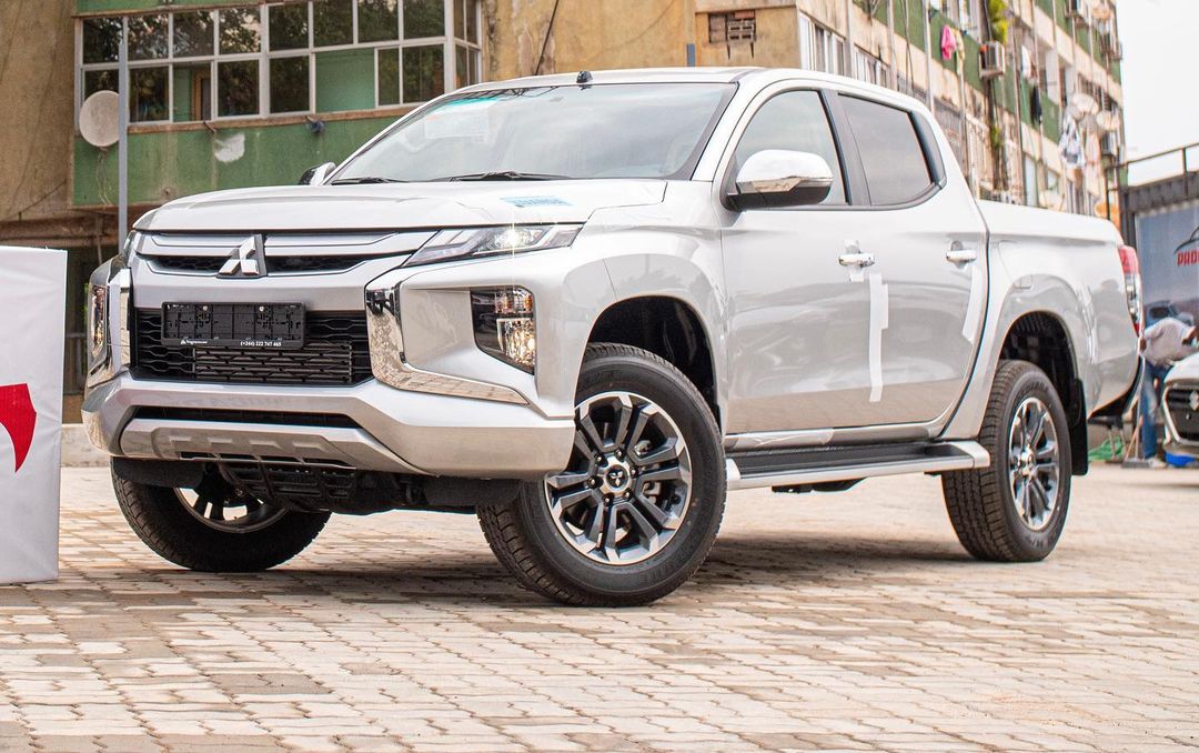 Mitsubishi L200 2022 V4 Diesel | Compre seu carro novo 👍️.