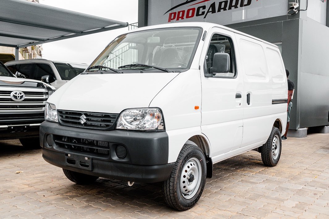 Suzuki EECO 2023 MT Cargo V4 | Compre seu carro novo 👍️.